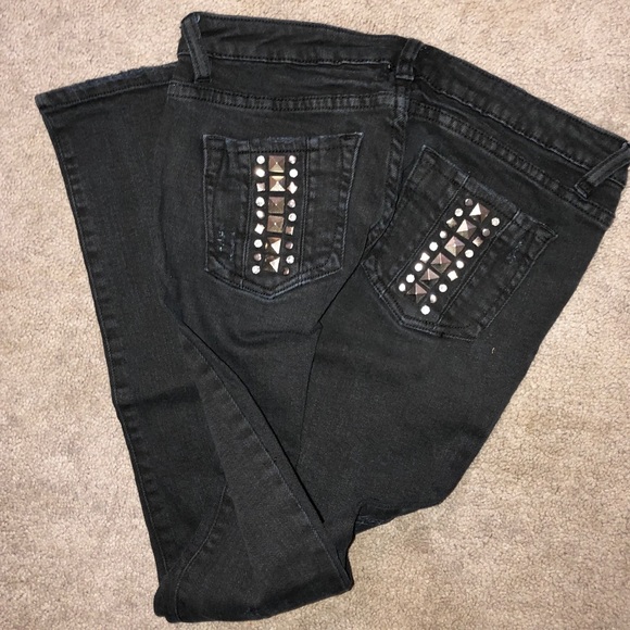 2B Bebe | Jeans | 2b Bebe Black Skinny Jeans With Stud Pockets Sz 26 ...